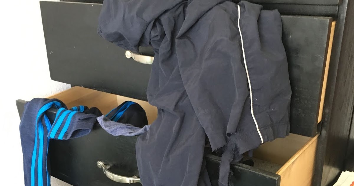 ShannaMade: No Fold Laundry System