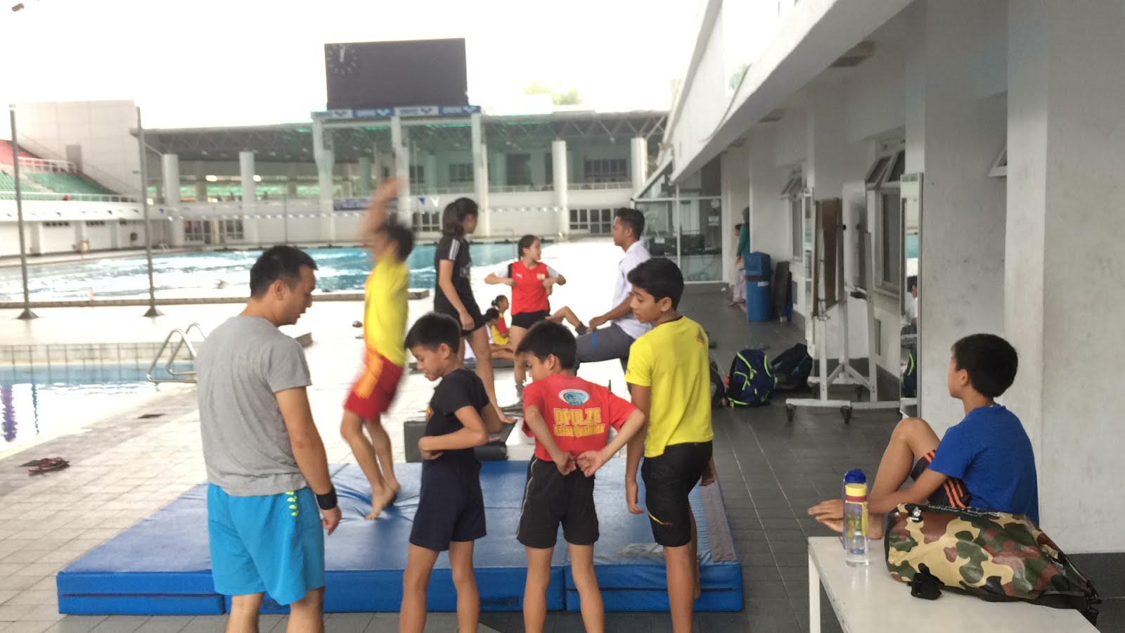 USPTN SELANGOR: PEMANTAUAN BULANAN PLN SUKAN TERJUN