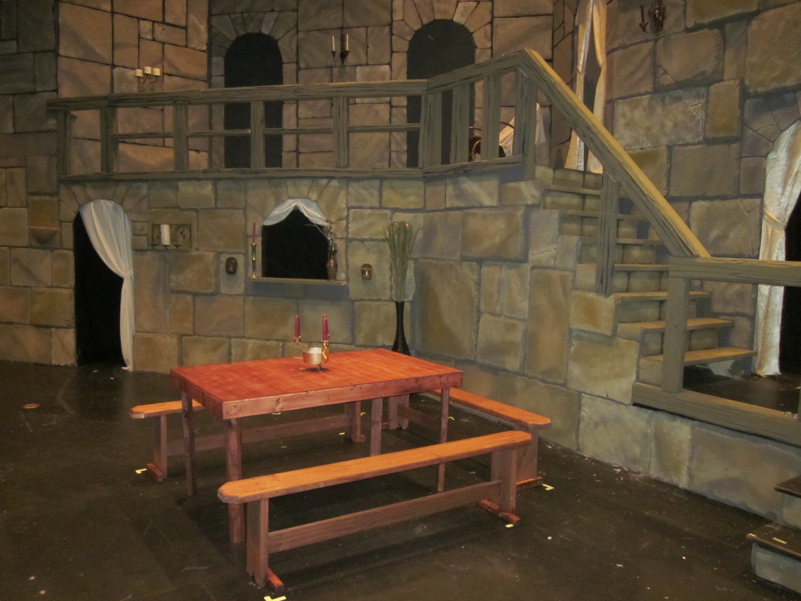 HendersonWorks: Set Design and Stage Construction