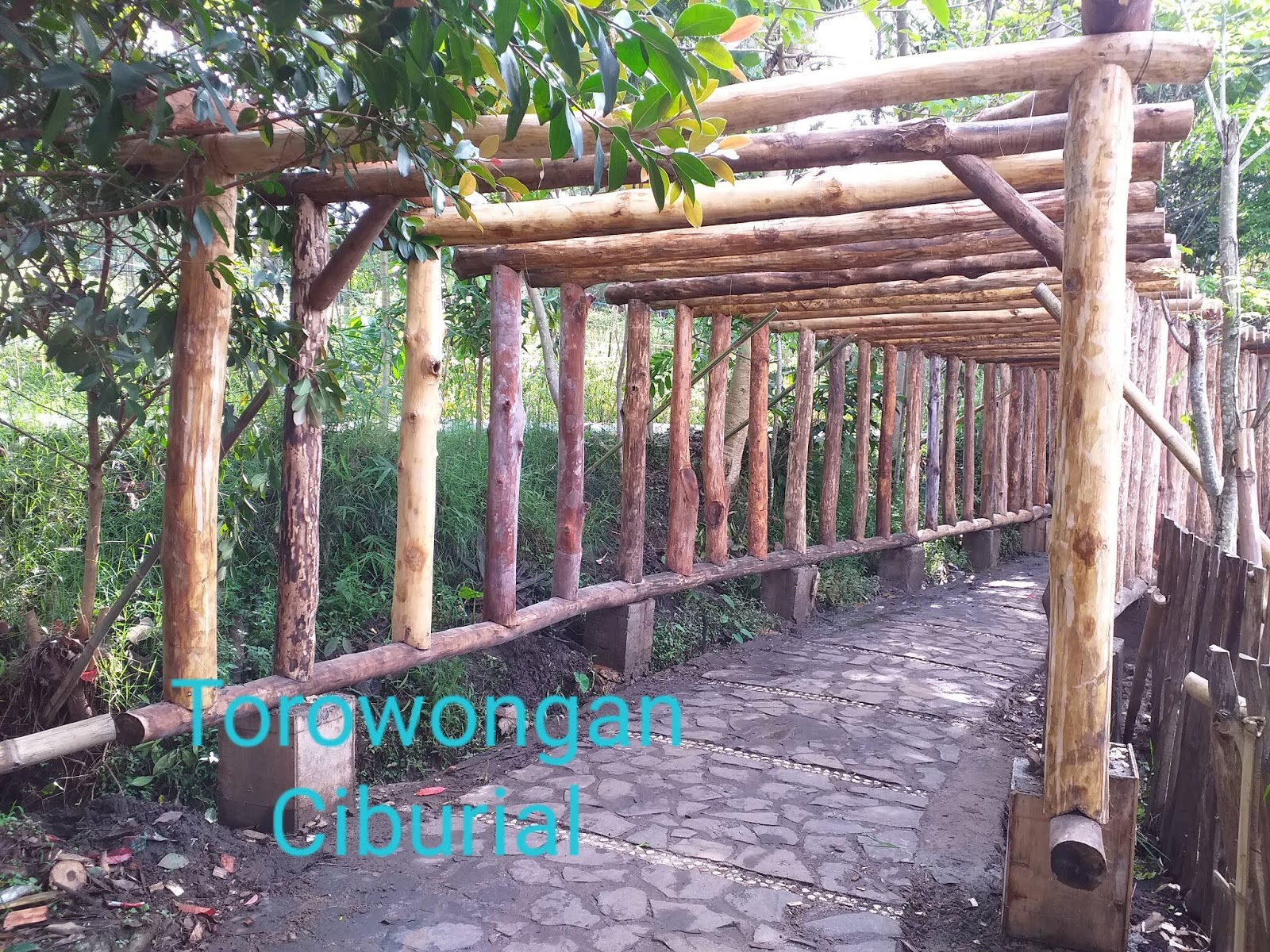 Desa Wisata Saung Ciburial: Torowongan Ciburial