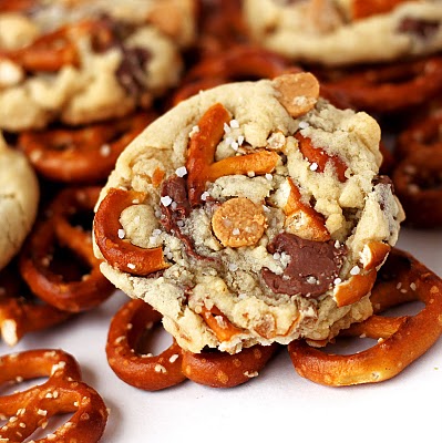 25 Awesome Cookies is What's Cooking! - The Cottage Market