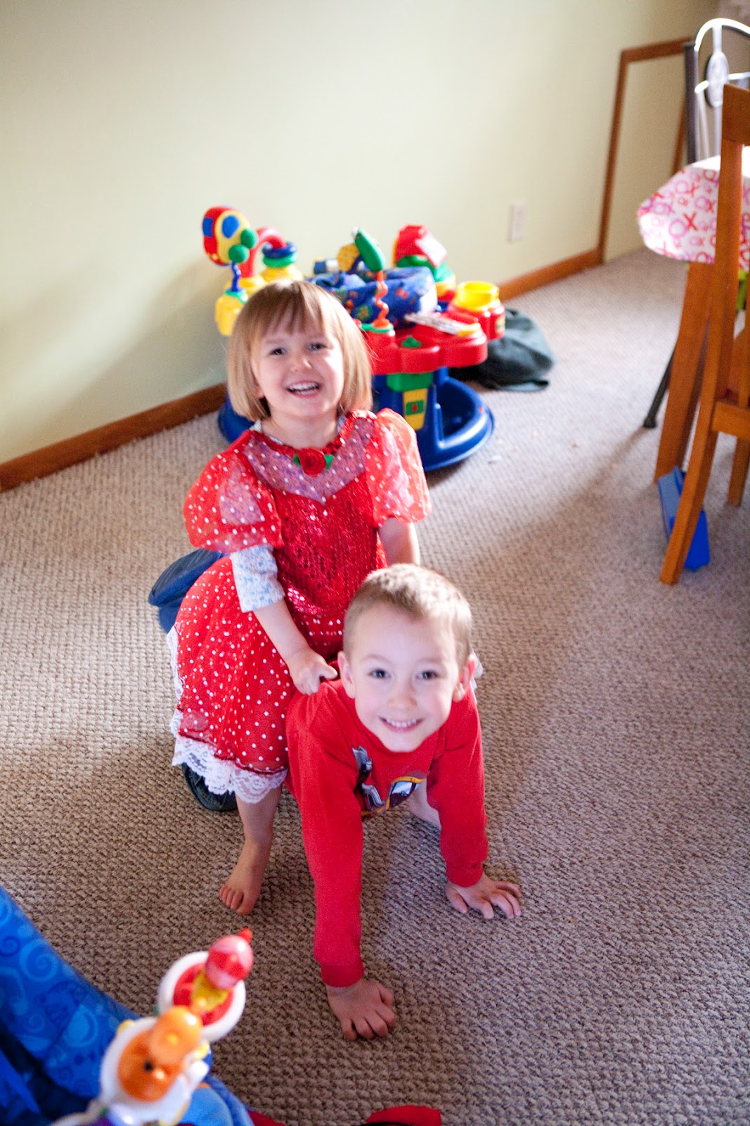 Michael, Vanessa, Jed, Zoe, Zane: Horsey Rides!