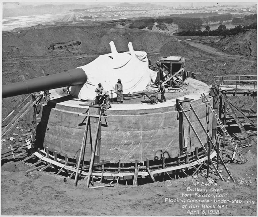 San Francisco Bay Area Photo Blog: Gun Battery Davis, a World War II 16 ...
