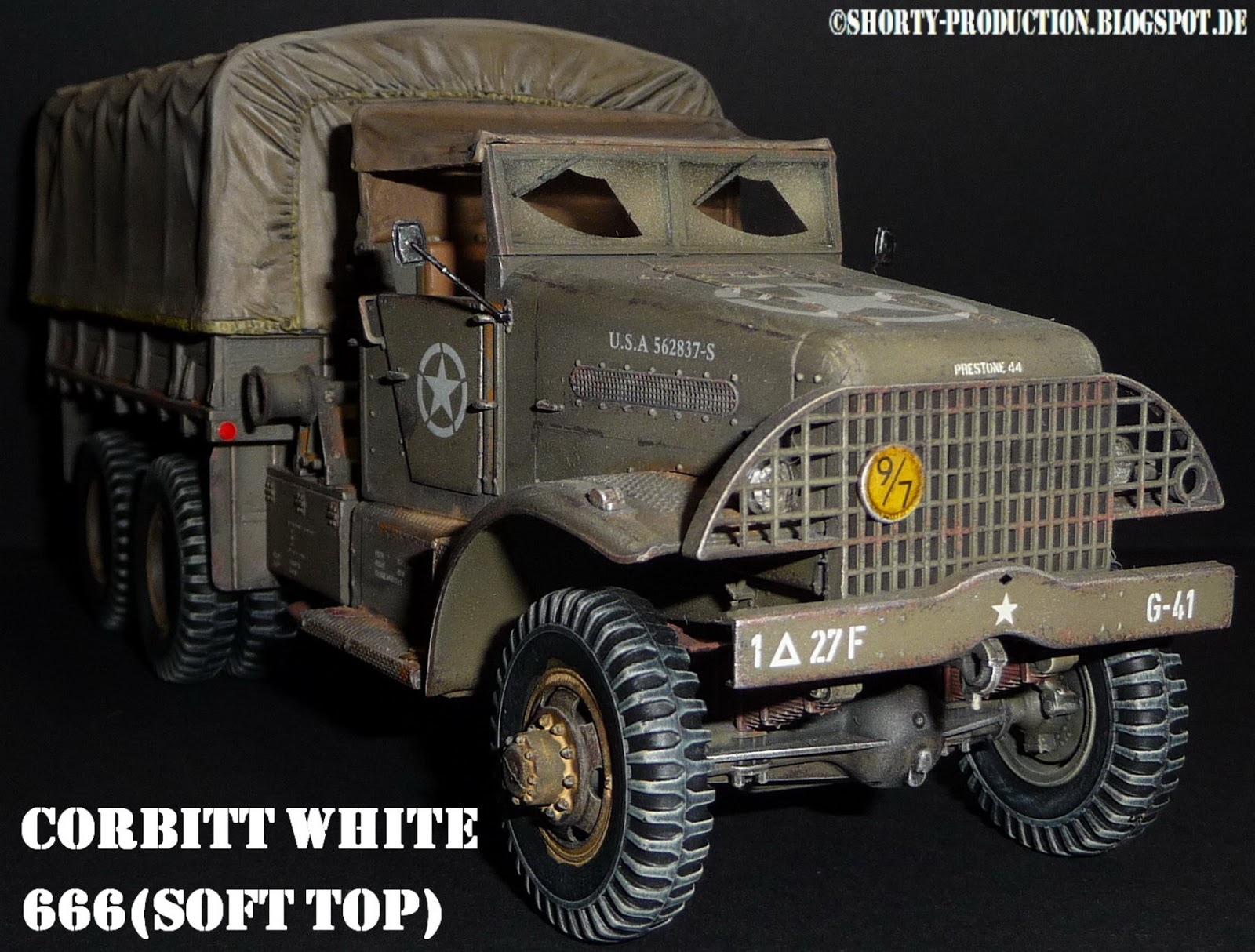 Shorty-Production: HobbyBoss-US White 666 Cargo (Soft Top)