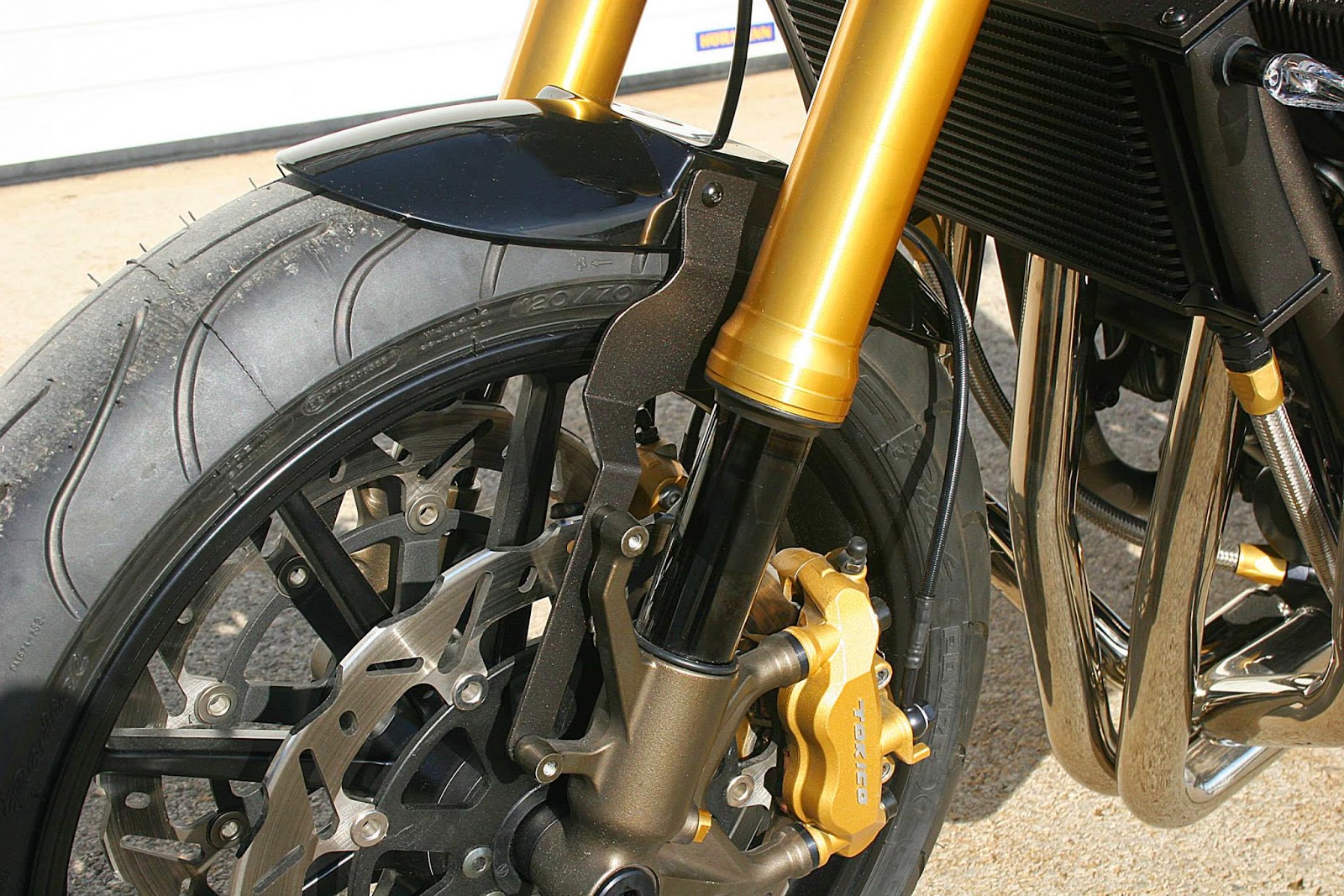 Cafe Racer "Espresso" - RocketGarage - Cafe Racer Magazine