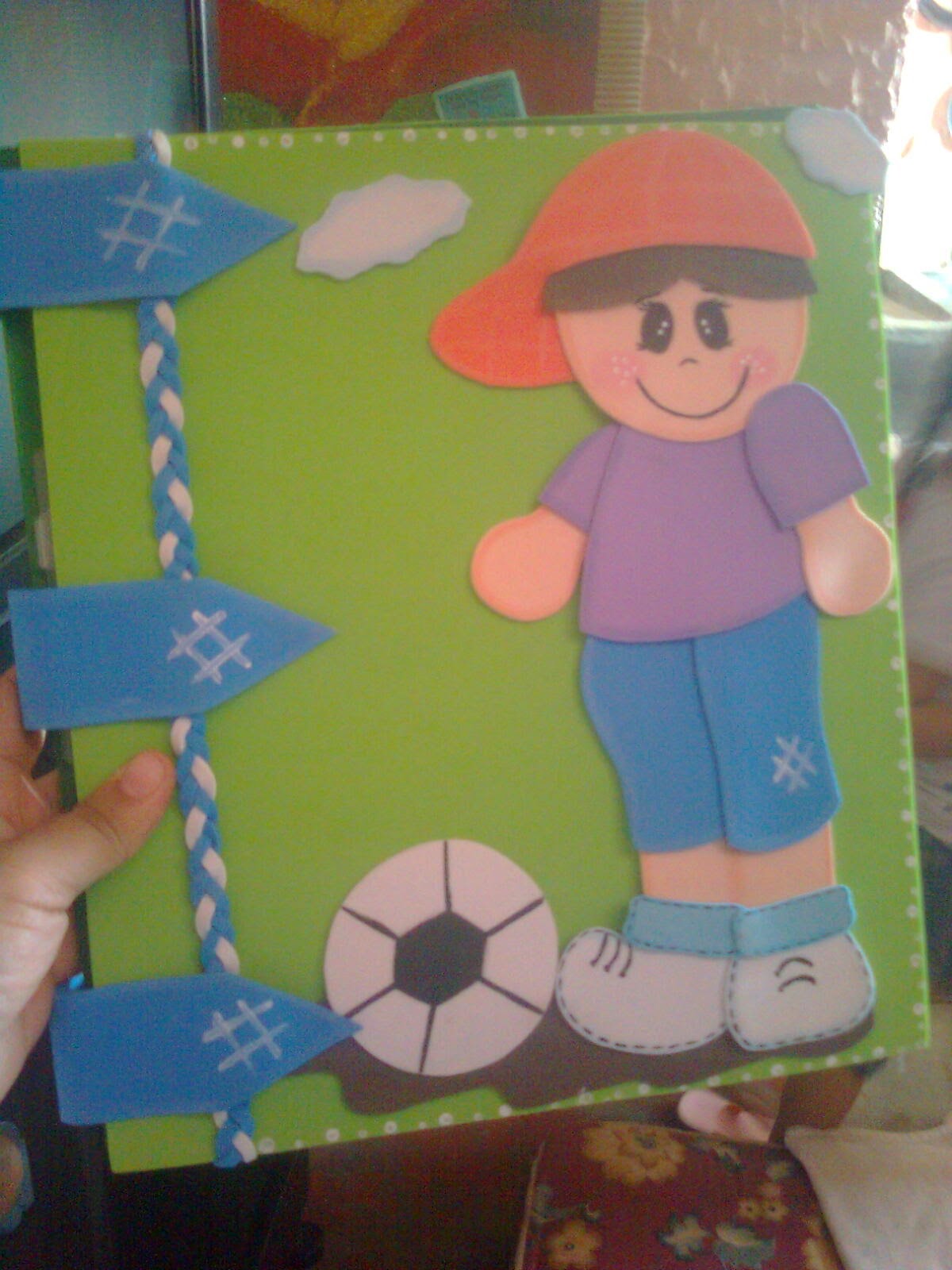 CREACIONES VALERYONIER: MANUALIDADES Y TIPOS DE FOAMI