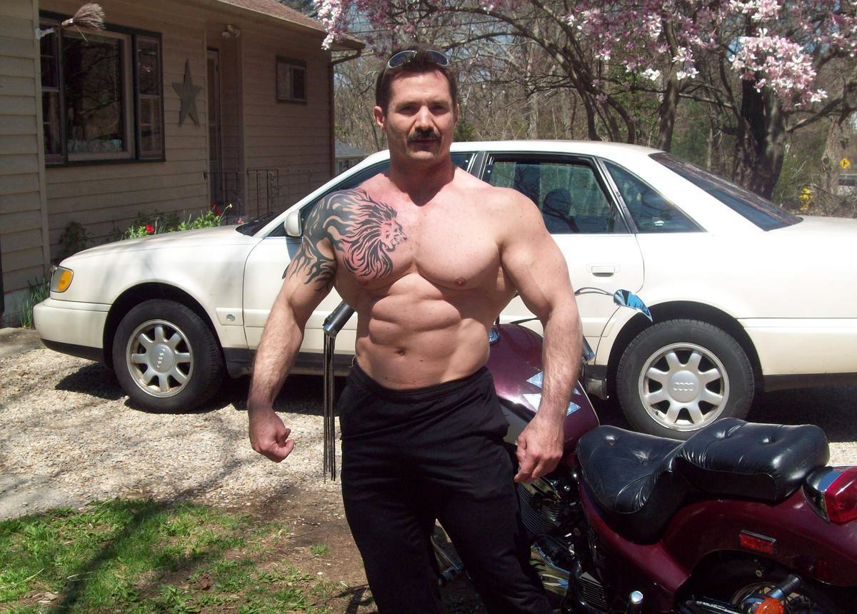 East Coast Guyz: Beefcake & Muscle~ The Right Mind-Set and Locales ...