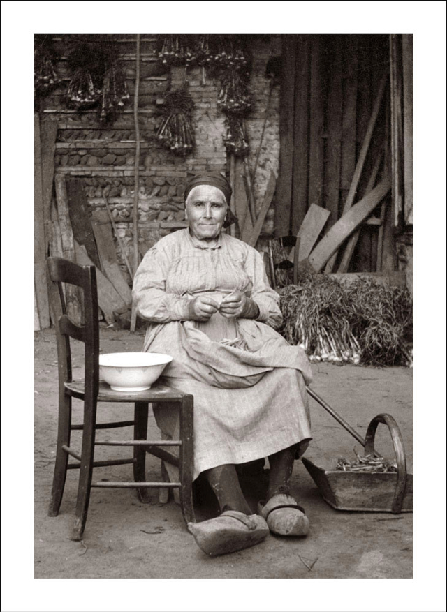 50 Vintage Photographs Show What People Wear in the Early 20th Century ...