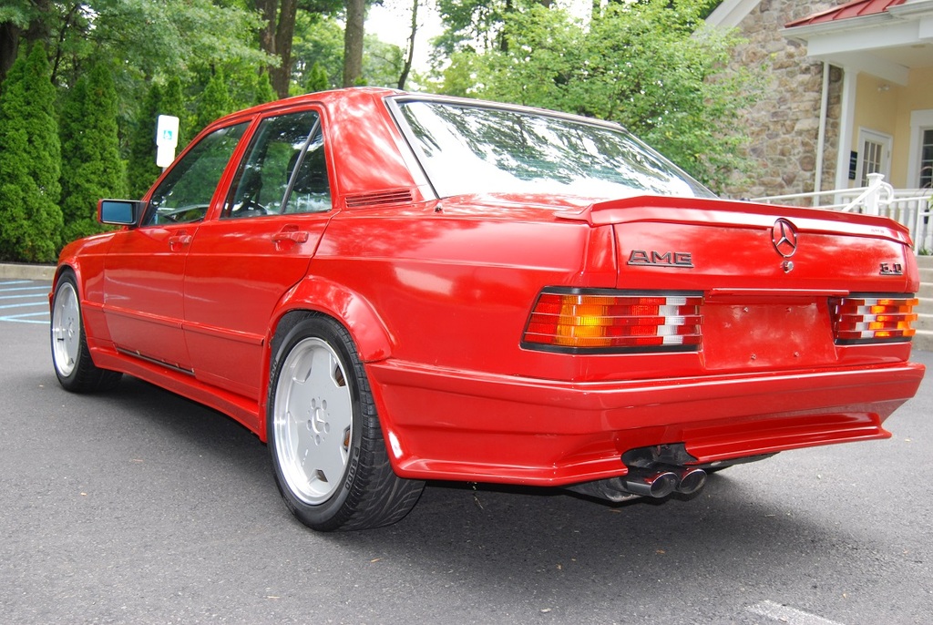1987 Mercedes-Benz W201 190E V8 M117 Engine | BENZTUNING