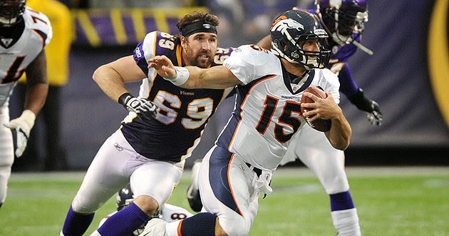 Jared Allen makes second visit with Seattle