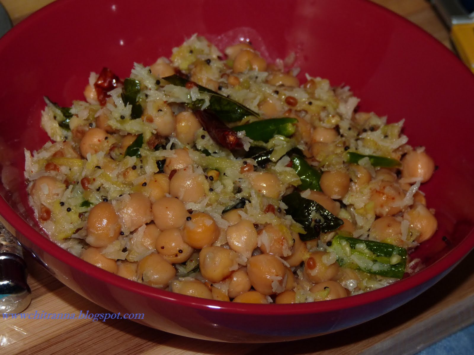 Chitranna: Sundal/Easy Chickpeas salad
