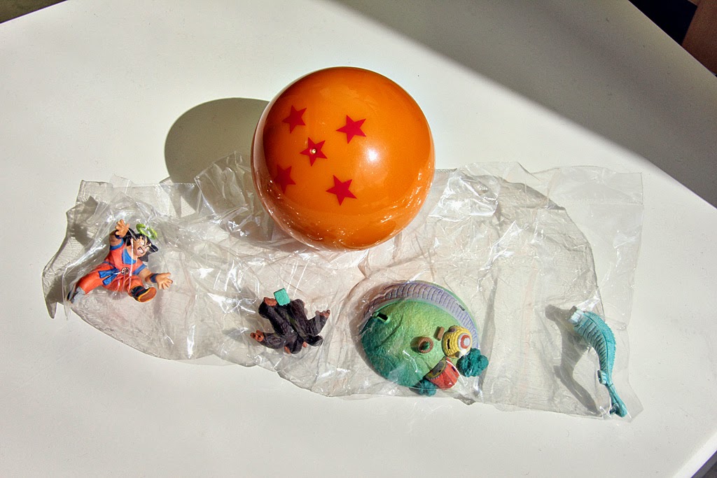 In Box with Mike & Jess: Dragonball - Capsule R