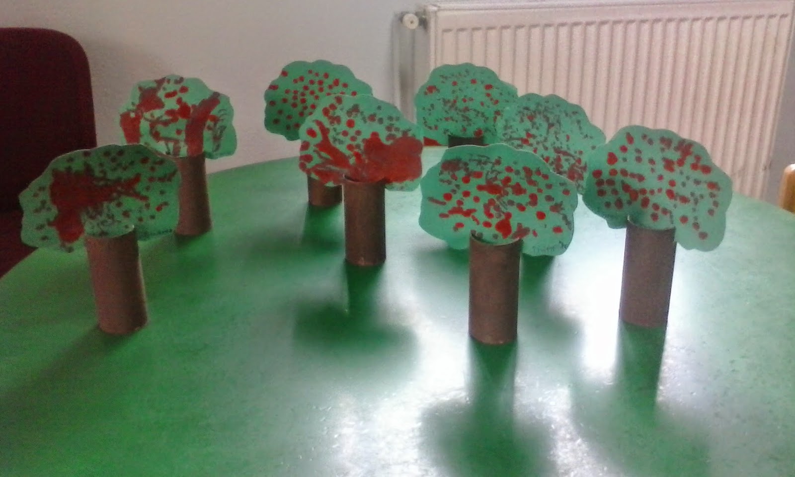 ΣΤΟΝ ΠΑΙΔΙΚΟ ΣΤΑΘΜΟ!!!: Η ΜΗΛΙΑ