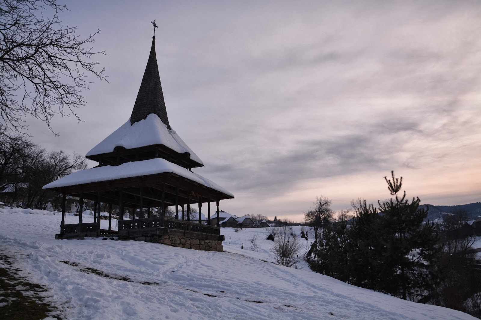 TUDOR PHOTO BLOG: Iarna la Poienile Izei,Winter at Poienile Izei ...