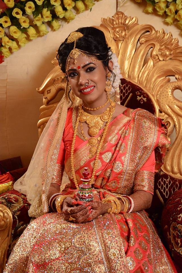 The Blushing Bride: Somdatta (Rai) Sengupta - Deck and Dine