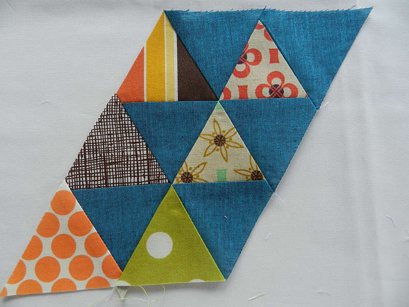 Molly Flanders: Pyramid Quilt