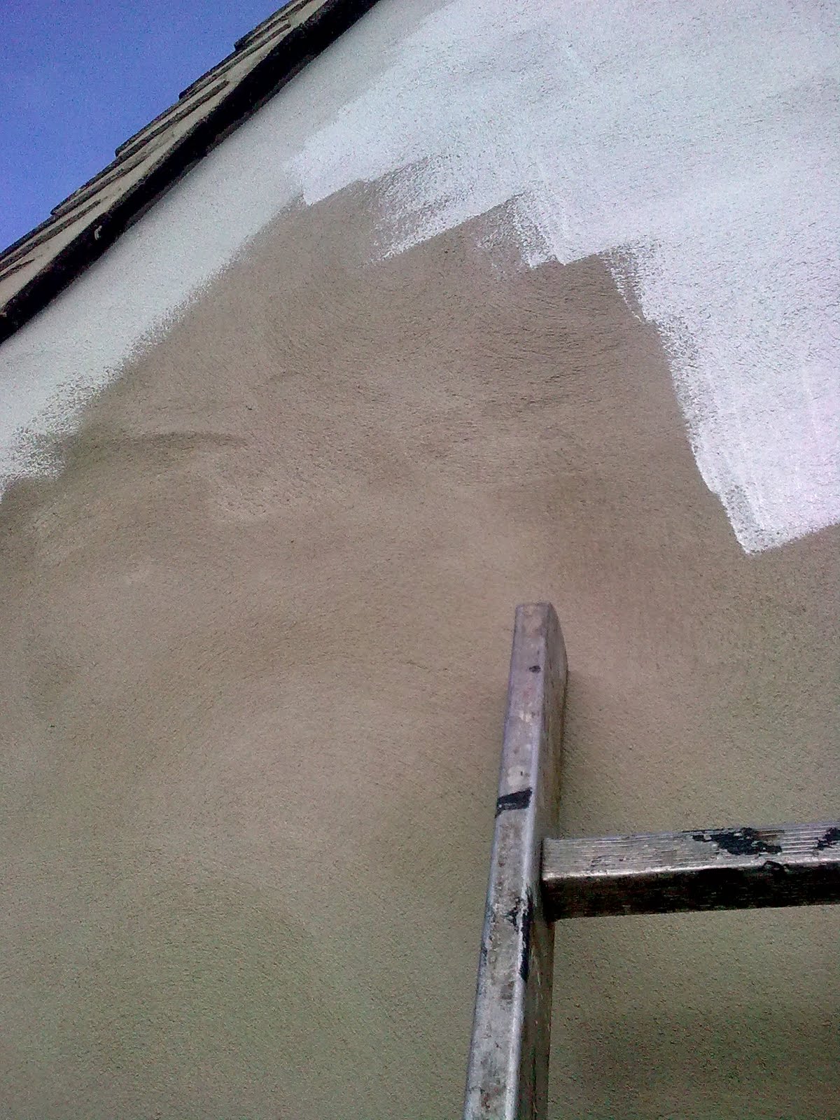 N.W. DECORATING: Exterior rendering - Johnstone's Pliolite Masonry Paint