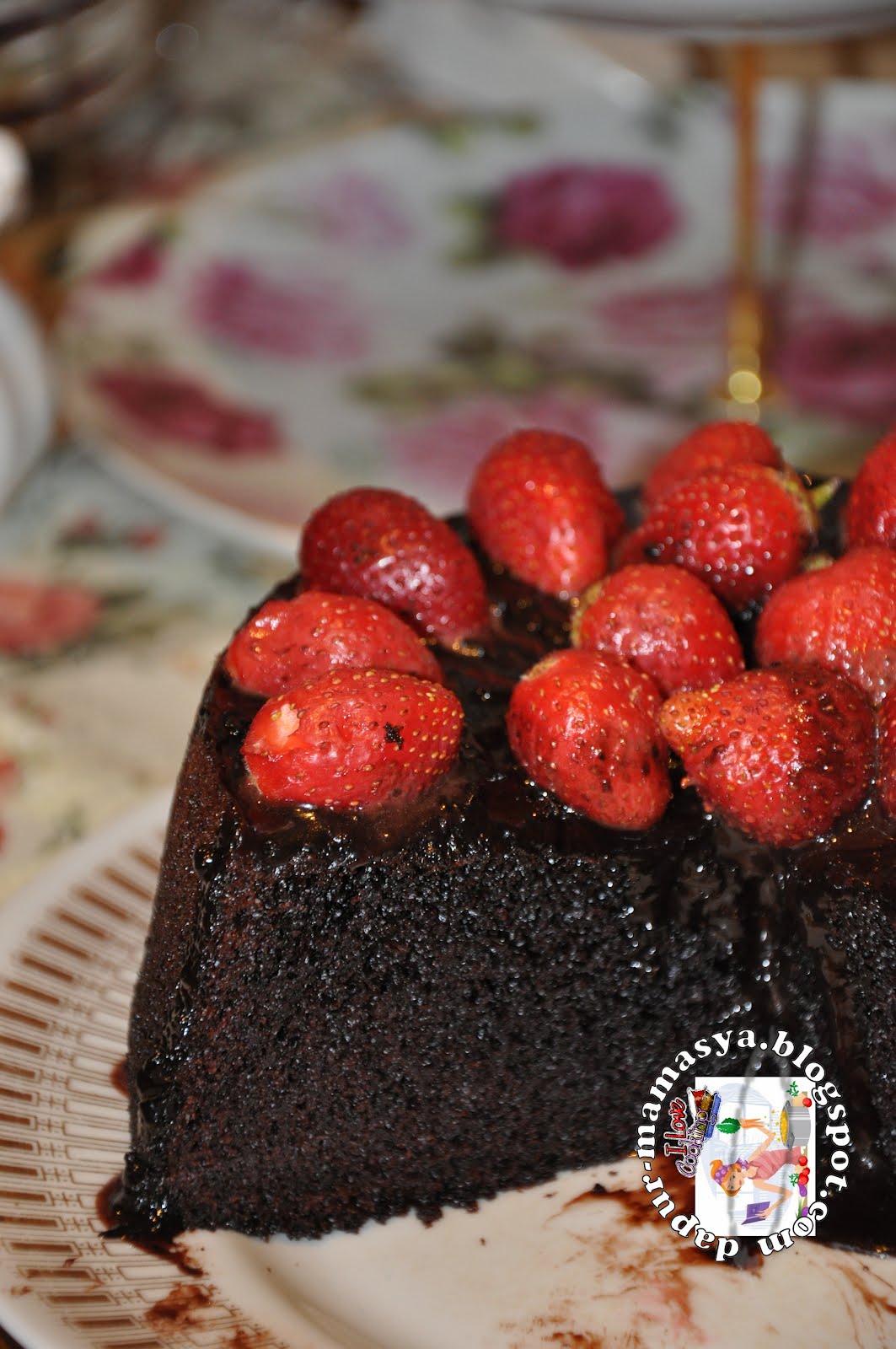 Dapur Mamasya: Moist Cho Cake 2 & birthday