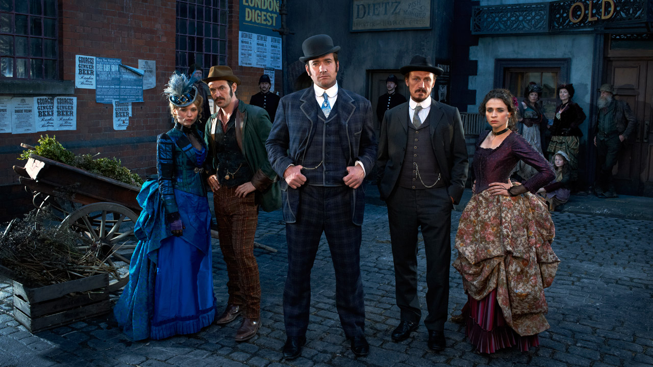 Three new 'Ripper Street' stills featuring Matthew Macfadyen!