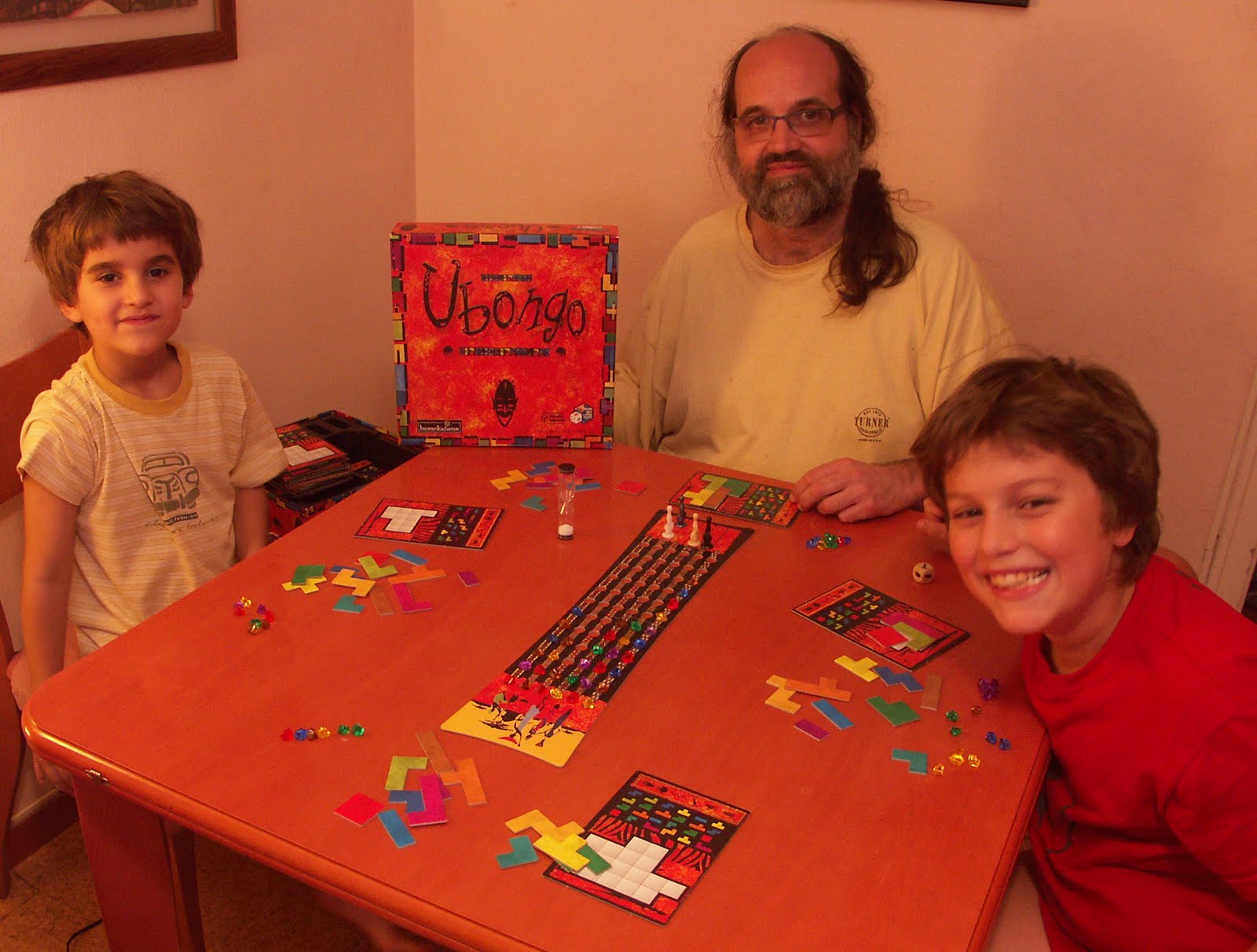 Jugar X Jugar: UBONGO: puzzles lógicos a toda mecha