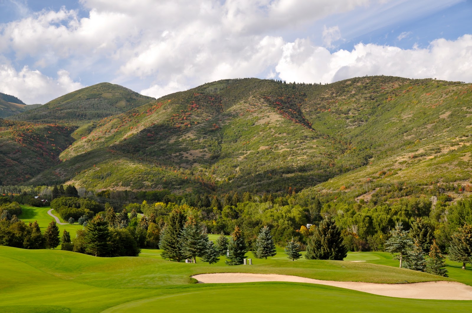 Hiking Utah: Wasatch Mountain State Park: Visitor's Center and Spring ...