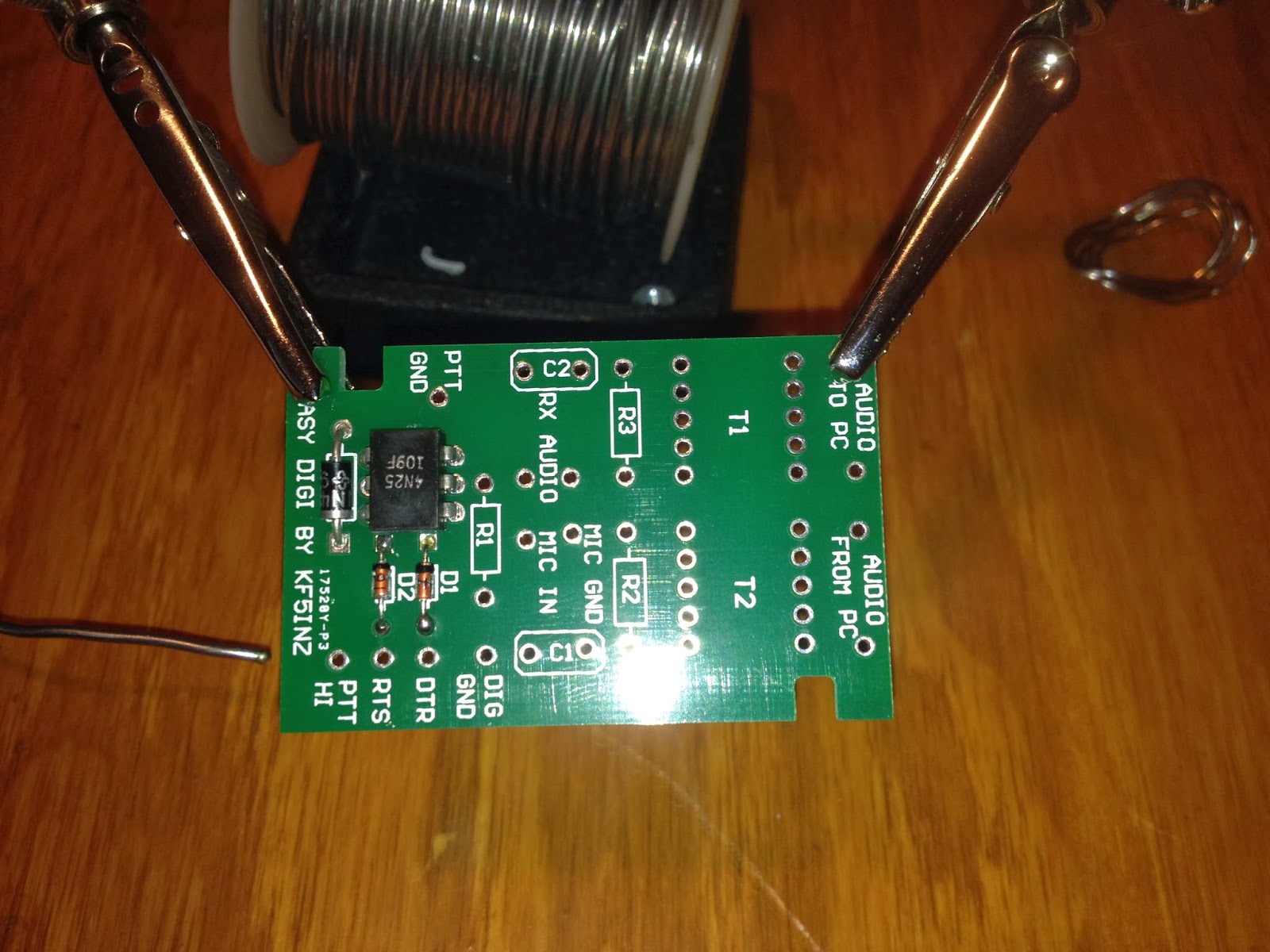 Adventures in Ham Radio: KF5INZ "Easy Digi" Build