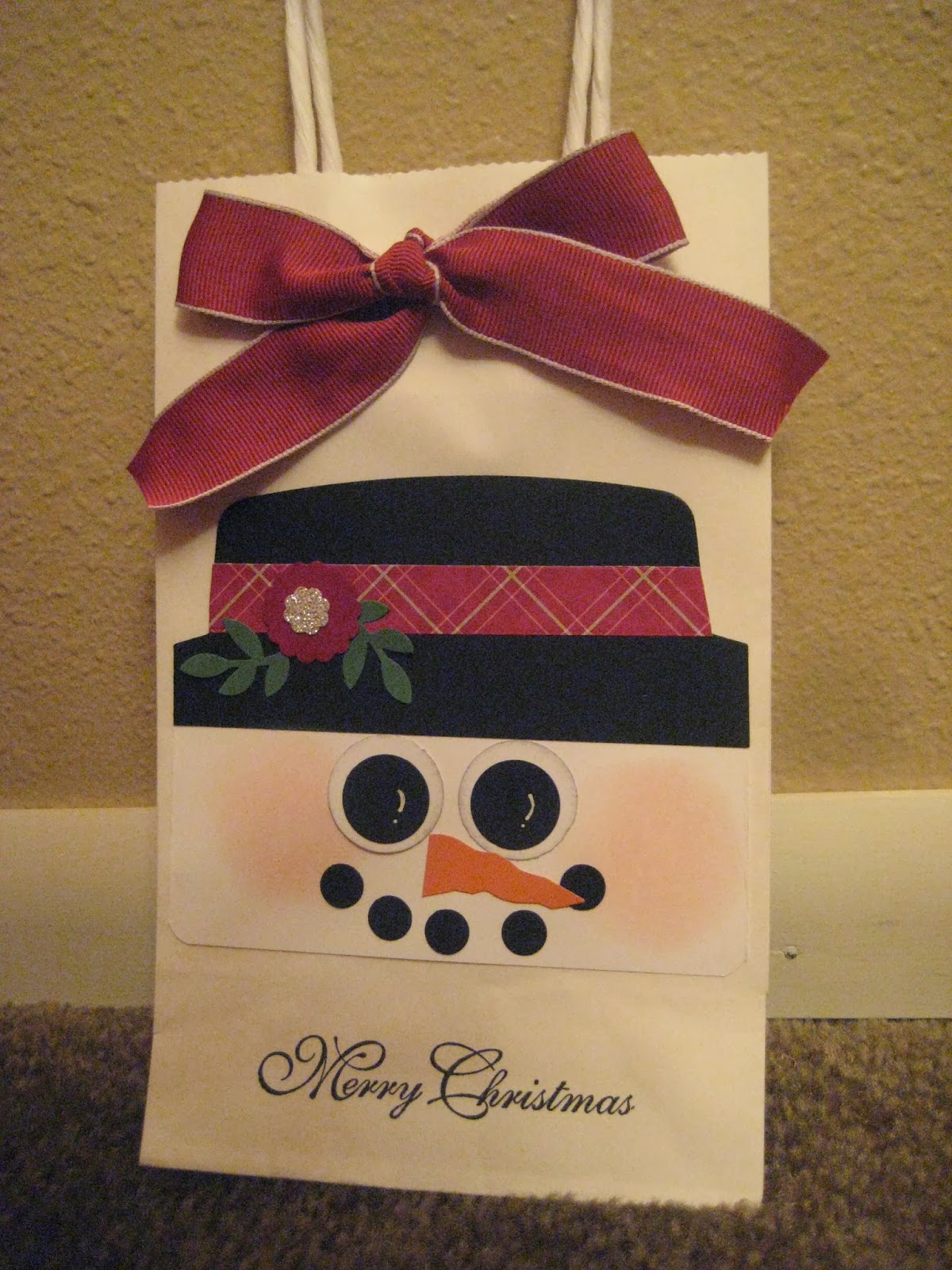 Expression by Olivia/ oliviastamps.blogspot.com: Christmas Gift Bags