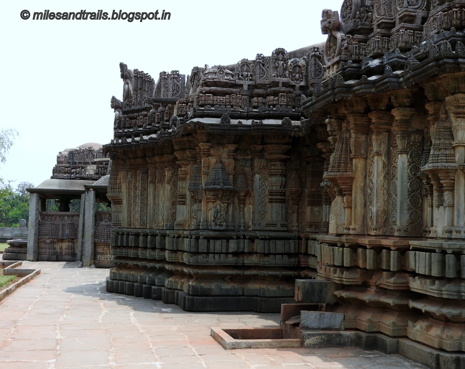 Miles and Trails: Amrutheshvara temple, Amruthapura