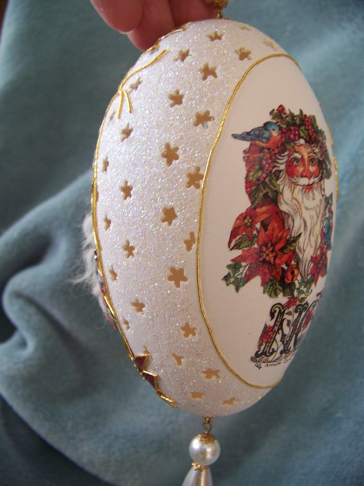 Call It What You 'Quill': Santa Claus, Embellished, Egg Ornament