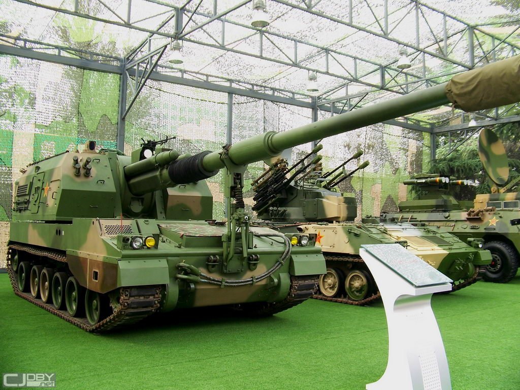 Defense Updates: NORINCO PLZ04 / PLZ05 Self Propelled Gun / Howitzer ...