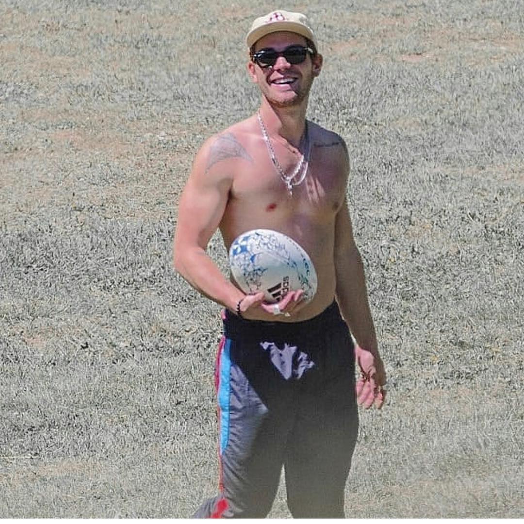 Alexissuperfans Shirtless Male Celebs Kj Apa Shirtless On Vacation In Nz Over The Holidays