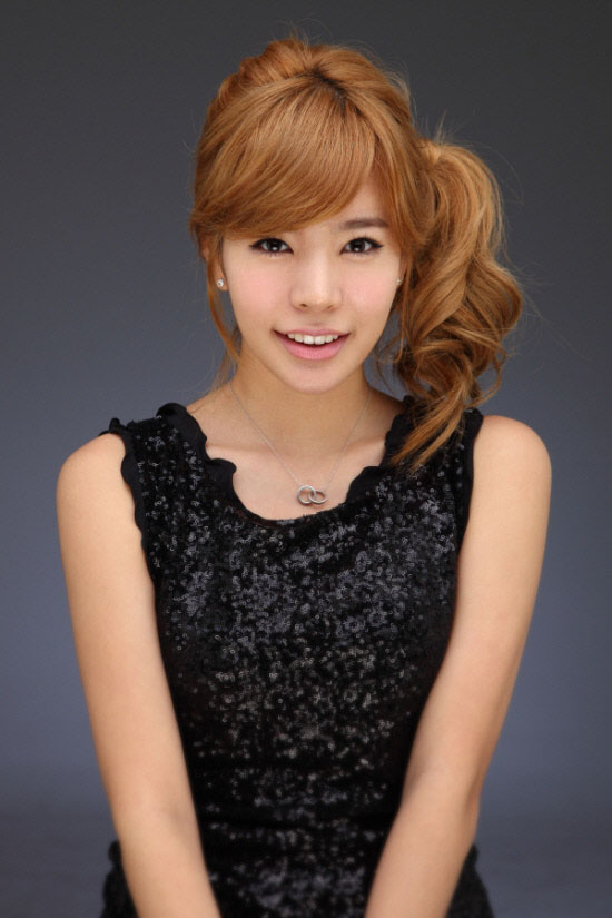 K-pop: Sunny