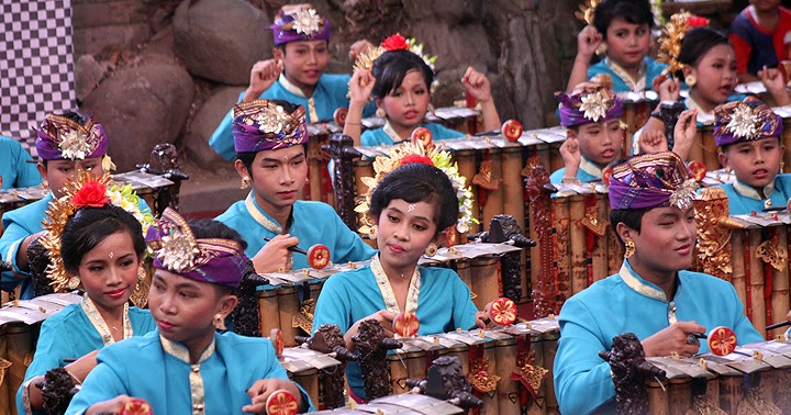 Mudra Widya: Gender Bali - Mudra Widya - Traditional Balinese Instruments