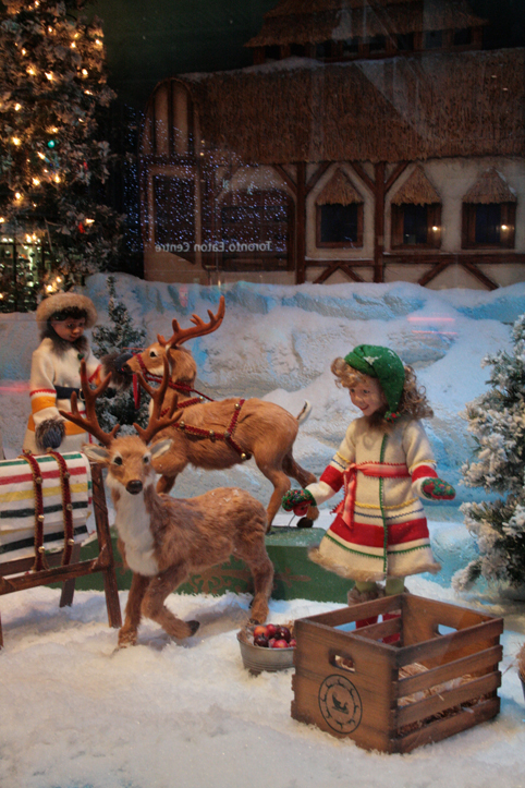 Toronto Fun Places: The Bay Christmas windows