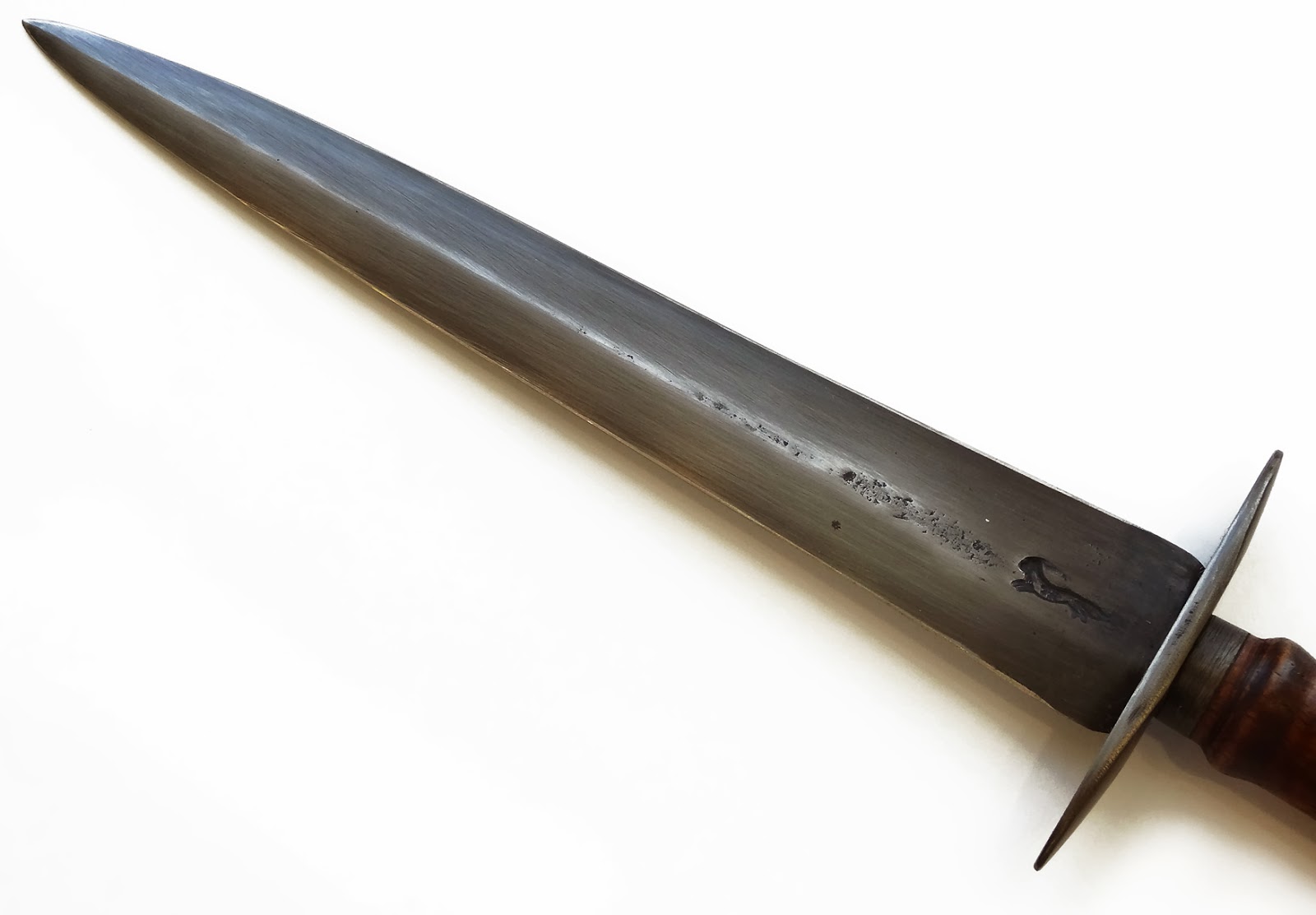 Contemporary Makers: Knife and Sheath by Tim Ridge