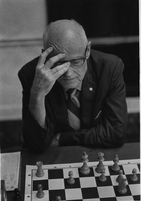 Memphis Chess History: The Simultaneous Exhibition and the Memphis ...