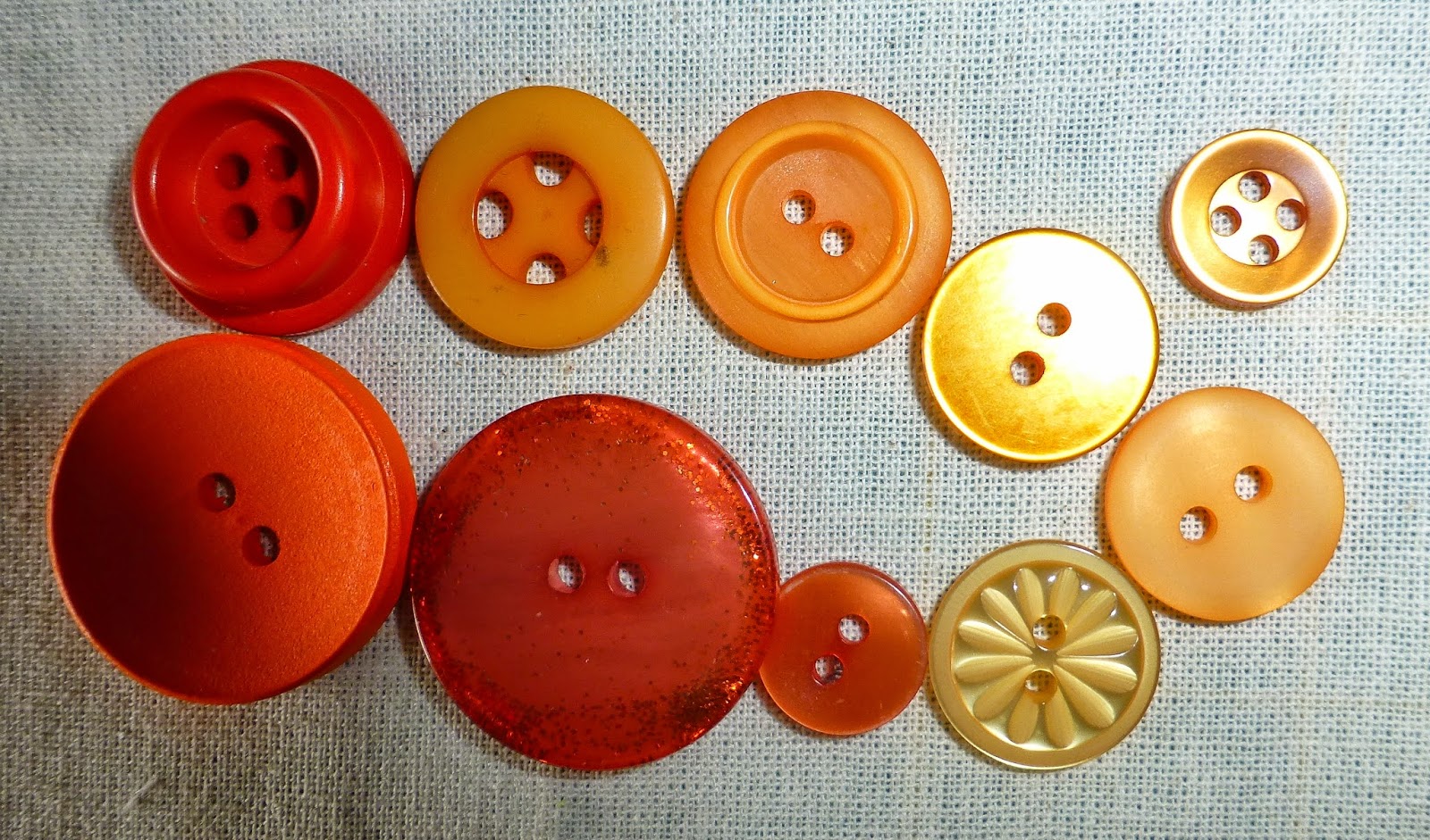 Quiltstickan: Knappsamling!