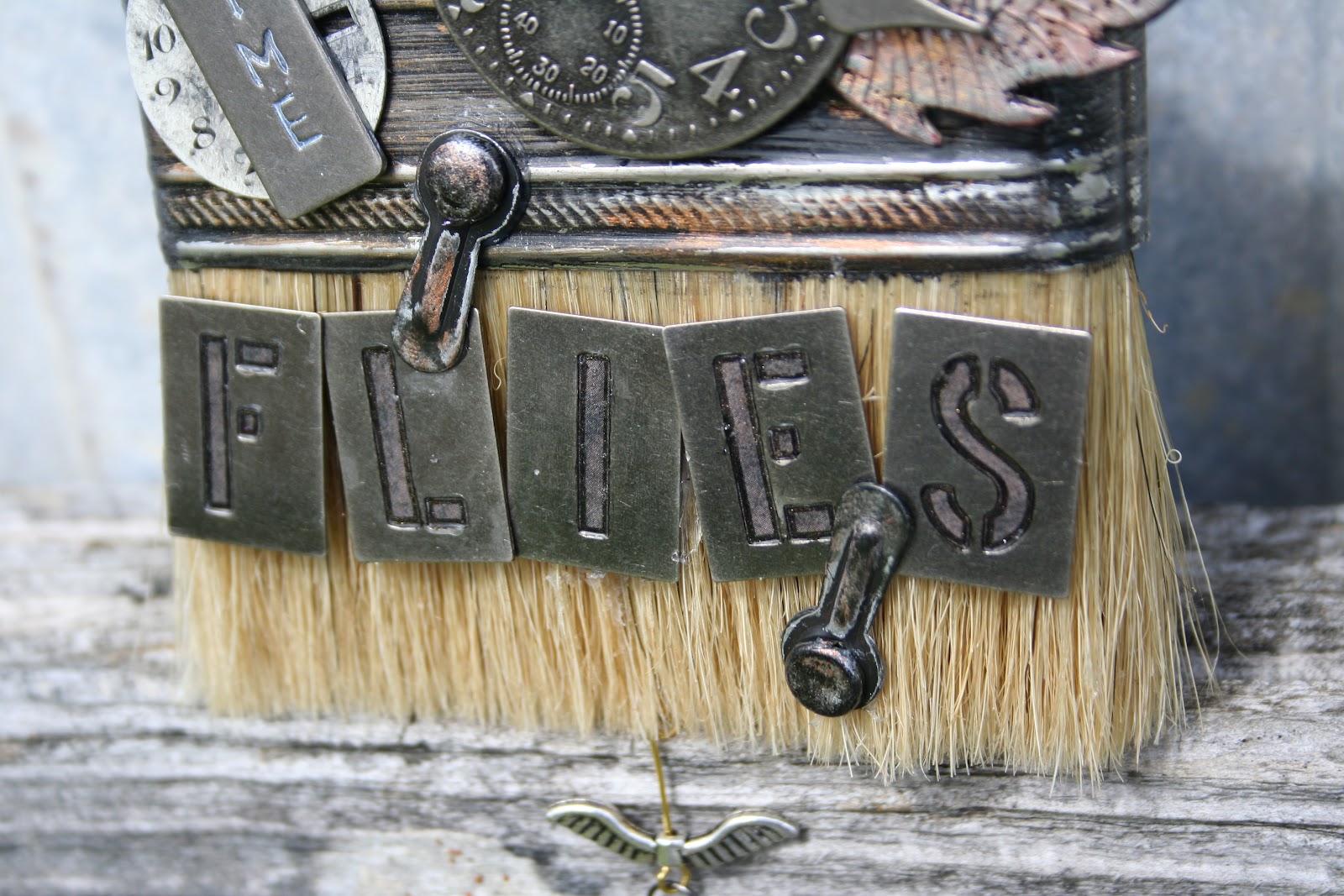 Sandie's Shananagines!!!: Altered Paintbrush