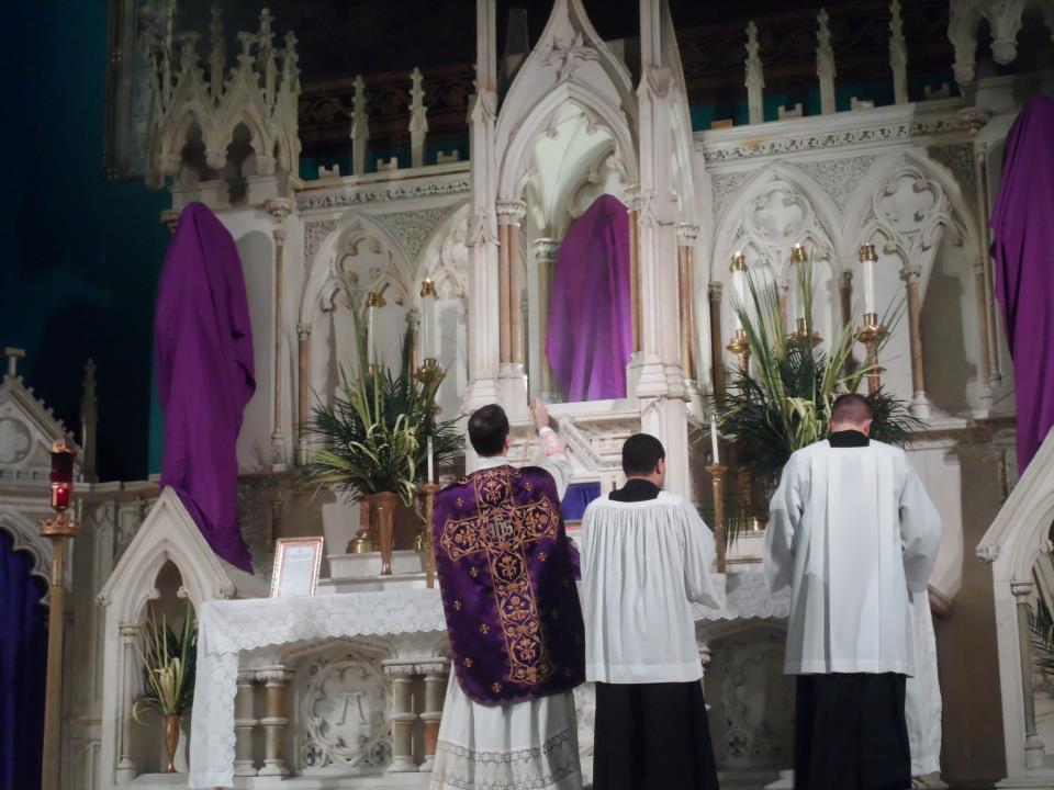 Traditional † Catholicism: Palm Sunday - Church of the Holy Innocents - NYC