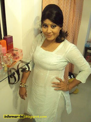 bd model and actress Elora Gohor picture and biography. - BD POPULAR ...