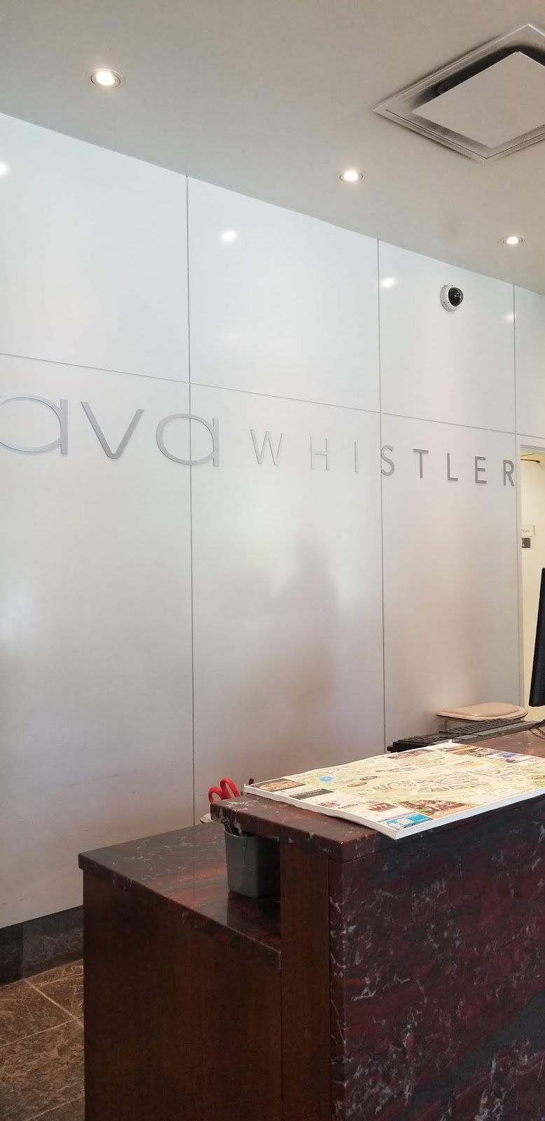 Aava Whistler Hotel - Whistler, Canada - chichicho~