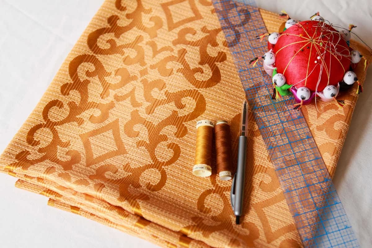 The Round Retro Cushion - Pattern Chart & Tutorial | Jennifer Lauren ...