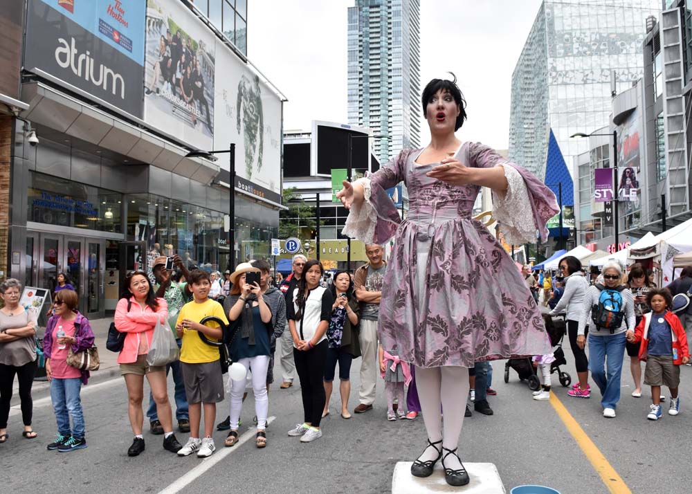 Toronto Grand Prix Tourist - A Toronto Blog: Toronto BuskerFest 2015 ...