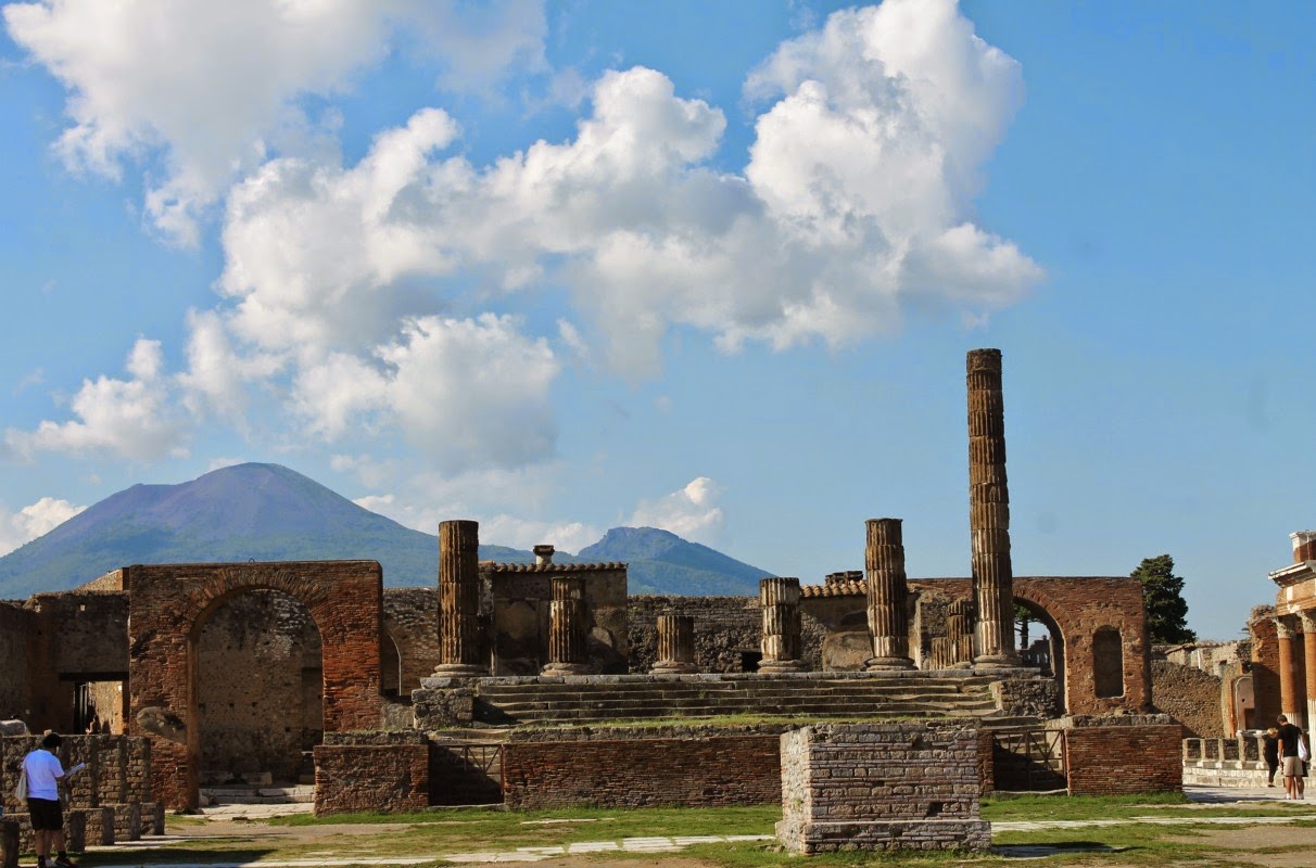 Mt. Vesuvius + Pompeii. | Someone Like You