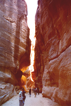 The Unique 2,000-Year Old Rock Carved City:The Rose Red City, Petra ...