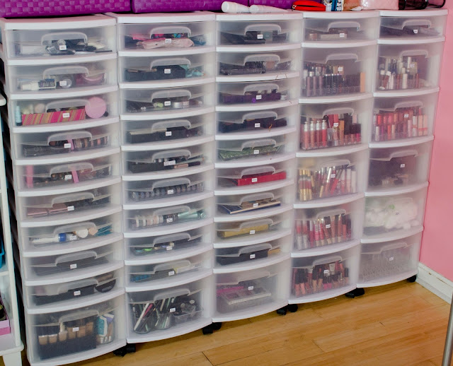 Valentine Kisses: My Makeup Collection & Organization: pics & video!