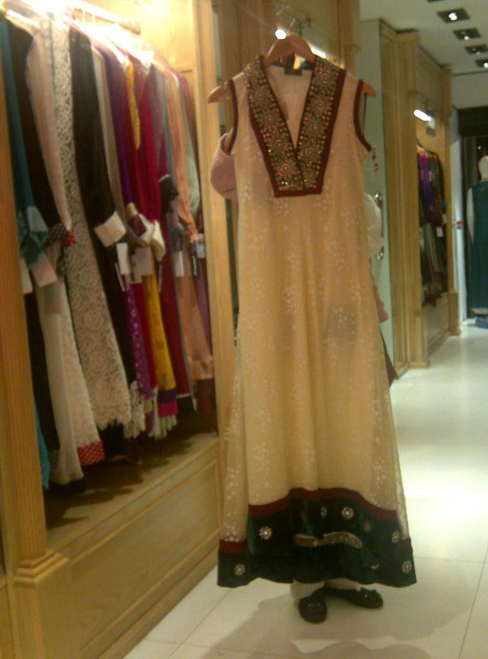 Trendy Eid Dresses ~ Latest fashion,pakistani fashion,designers ...