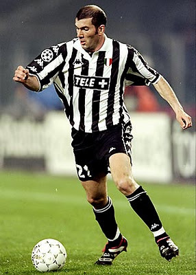 Zinedine Zidane - Zone Soccer Player