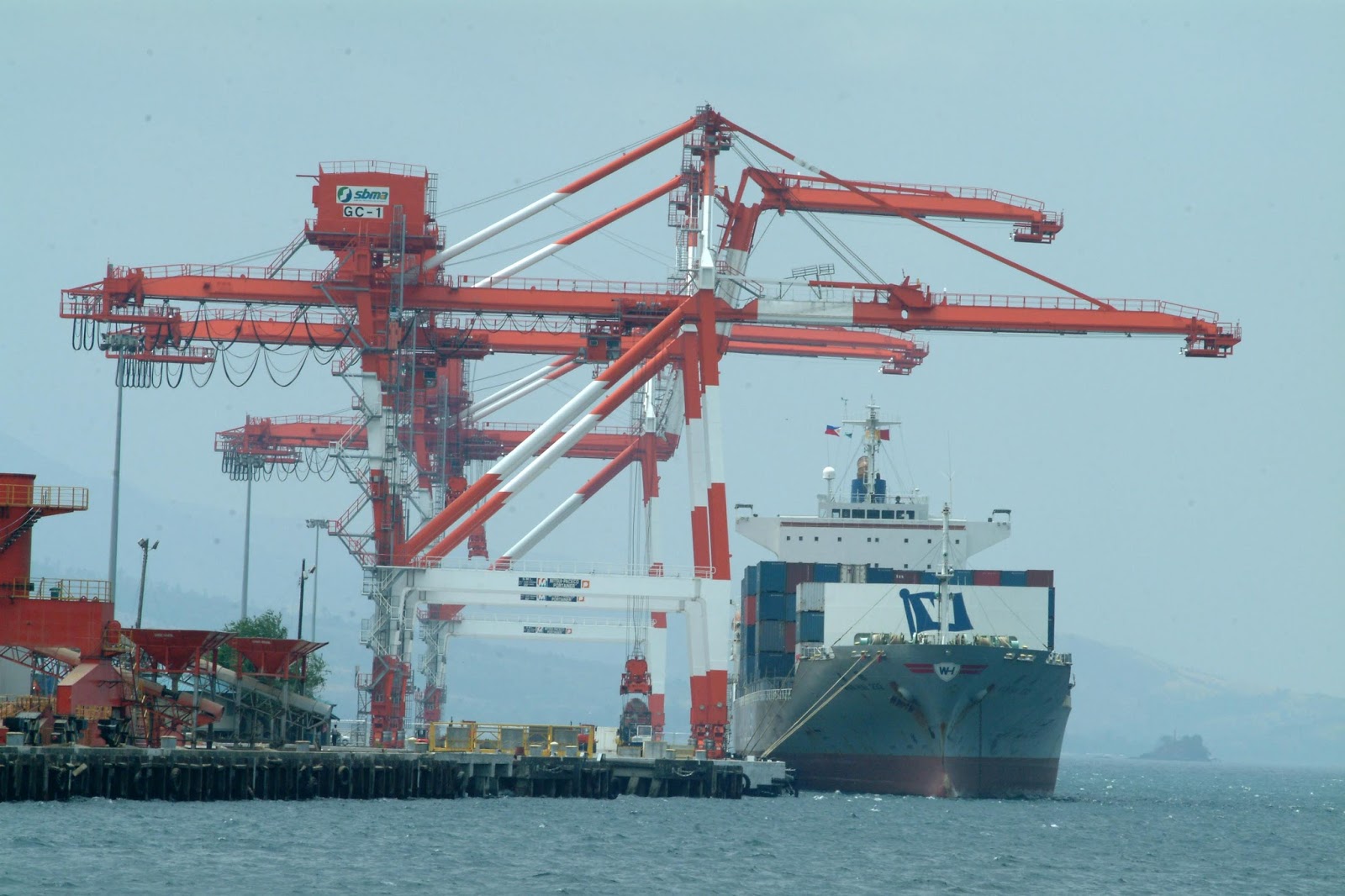 Bataan, Clark cargoes to boost Subic Port's volume growth this year ...