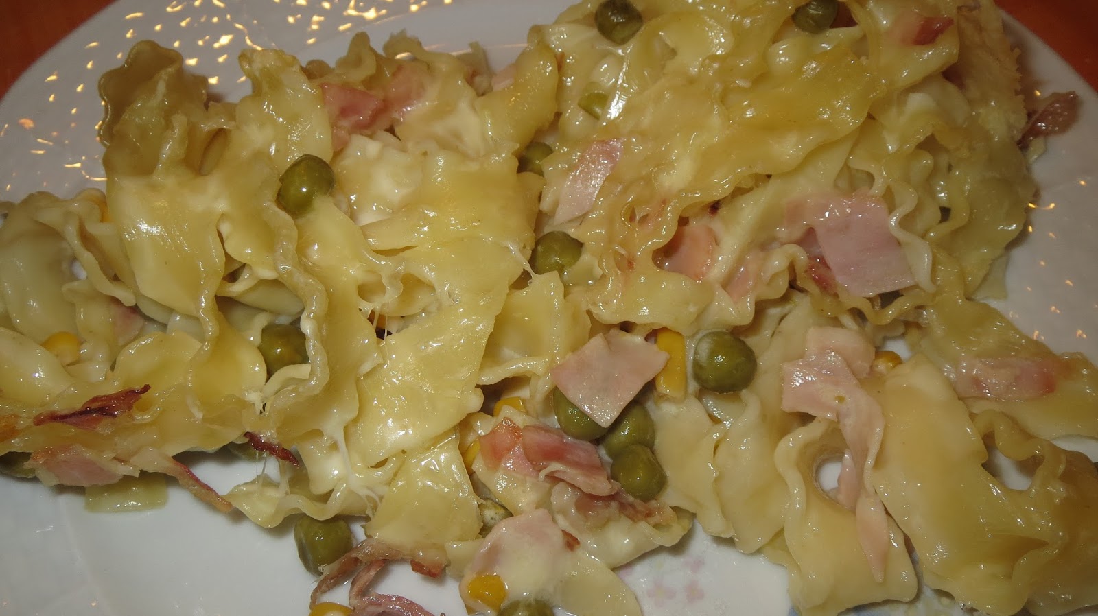 Kosila za vsak dan: Gratinirane valvice in solata